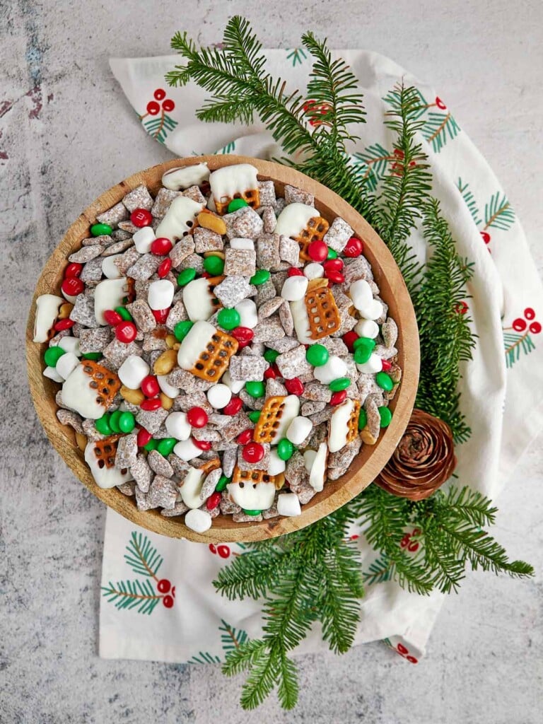 Christmas Holiday Muddy Buddy Recipe with Chex Mix - Oh, That's Good