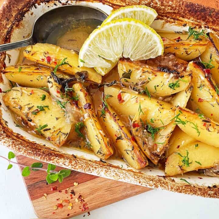 Easy Lemon Garlic Roasted Greek Potatoes Recipe - Oh, That's Good