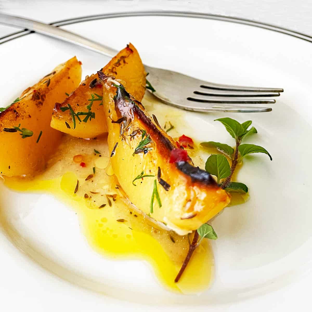 Easy Lemon Garlic Roasted Greek Potatoes Recipe - Oh, That's Good