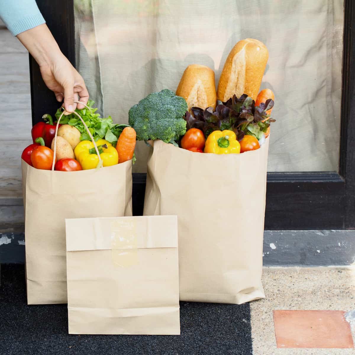 Pros and Cons of Grocery Delivery Service - Oh, That's Good